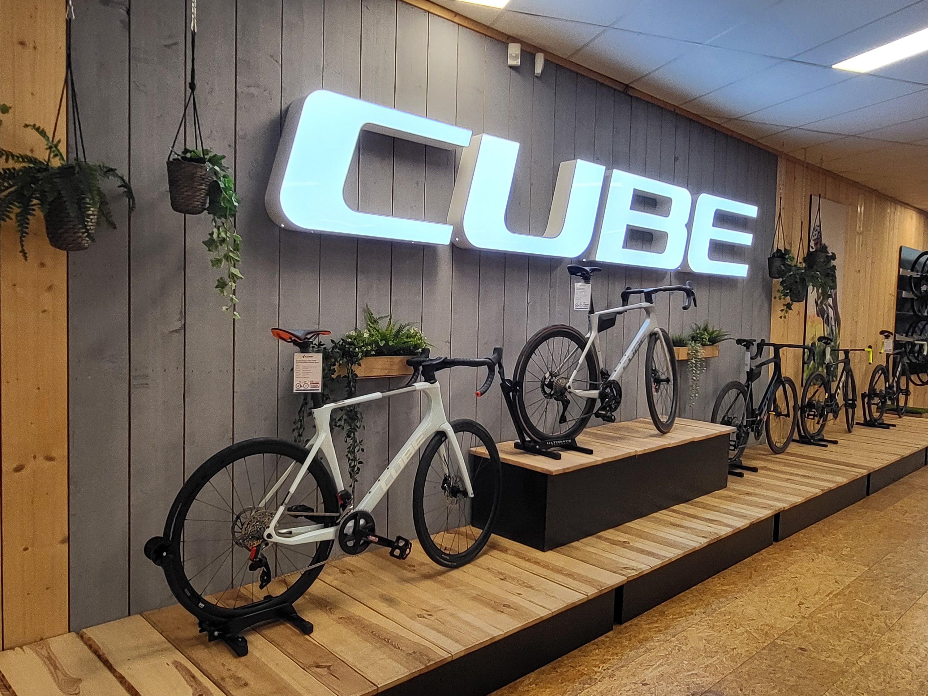CUBE Store Vlaardingen - Bezoek onze winkel! – cubestores.nl