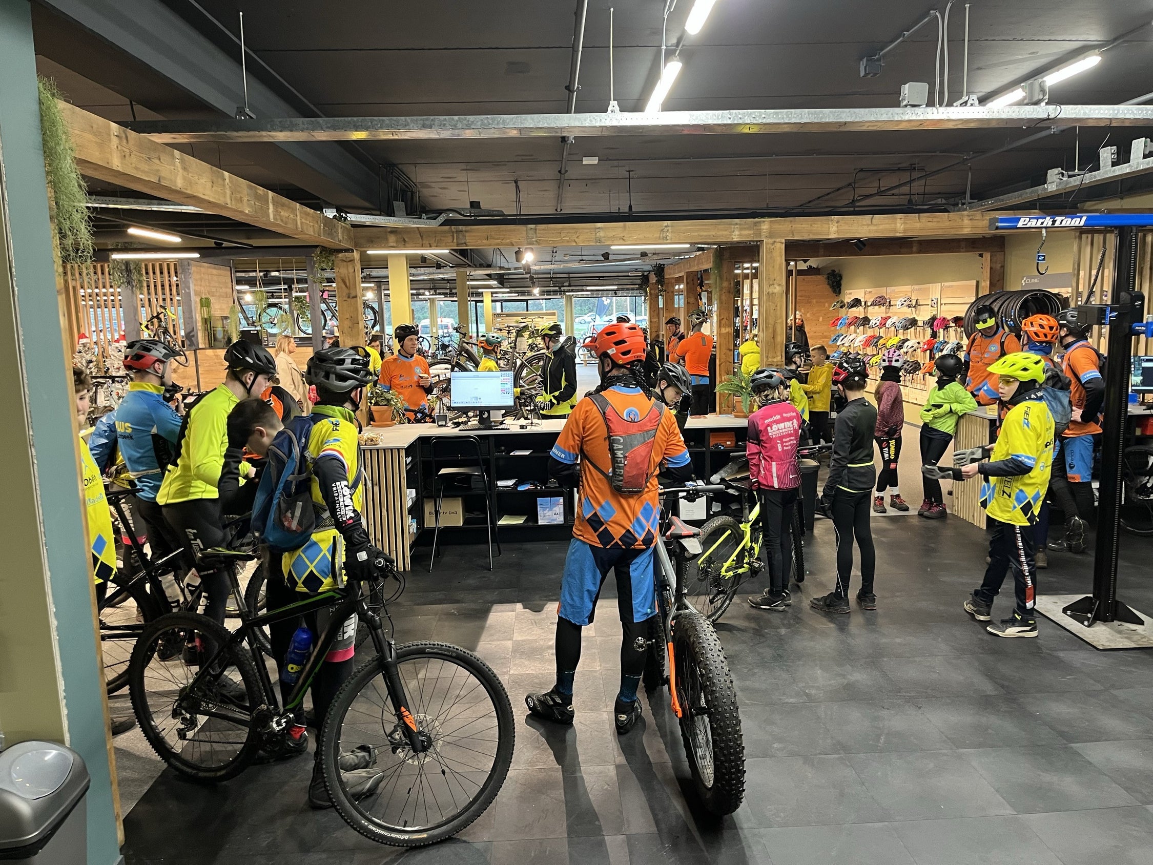 CUBE Store Almelo - Bezoek onze winkel! – cubestores.nl